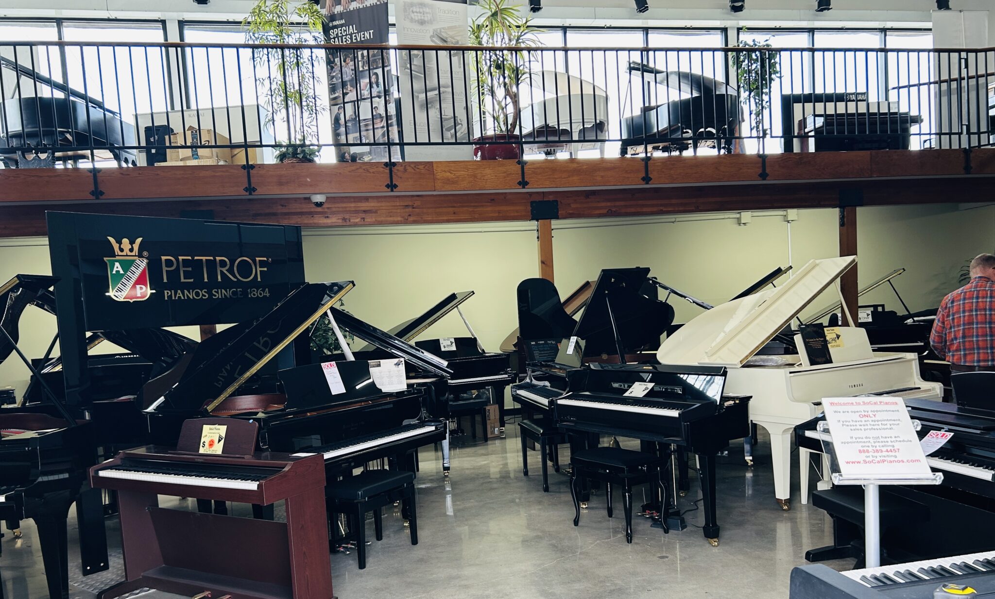 KAWAI Deluxe console piano - Ebony Polish Off-Lease & Liquidation ...
